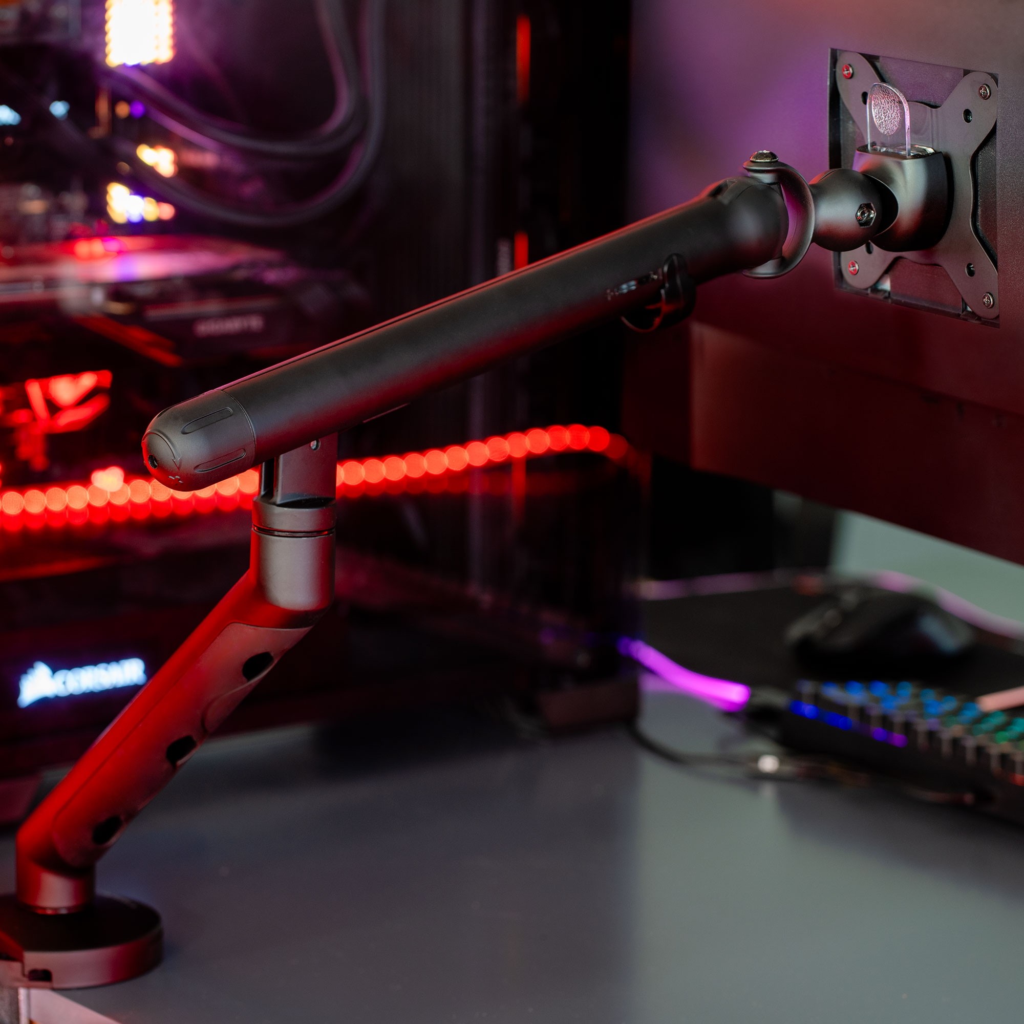 Uchwyt do monitora Kruger&Matz Warrior GU-100 - Lechpol B2B